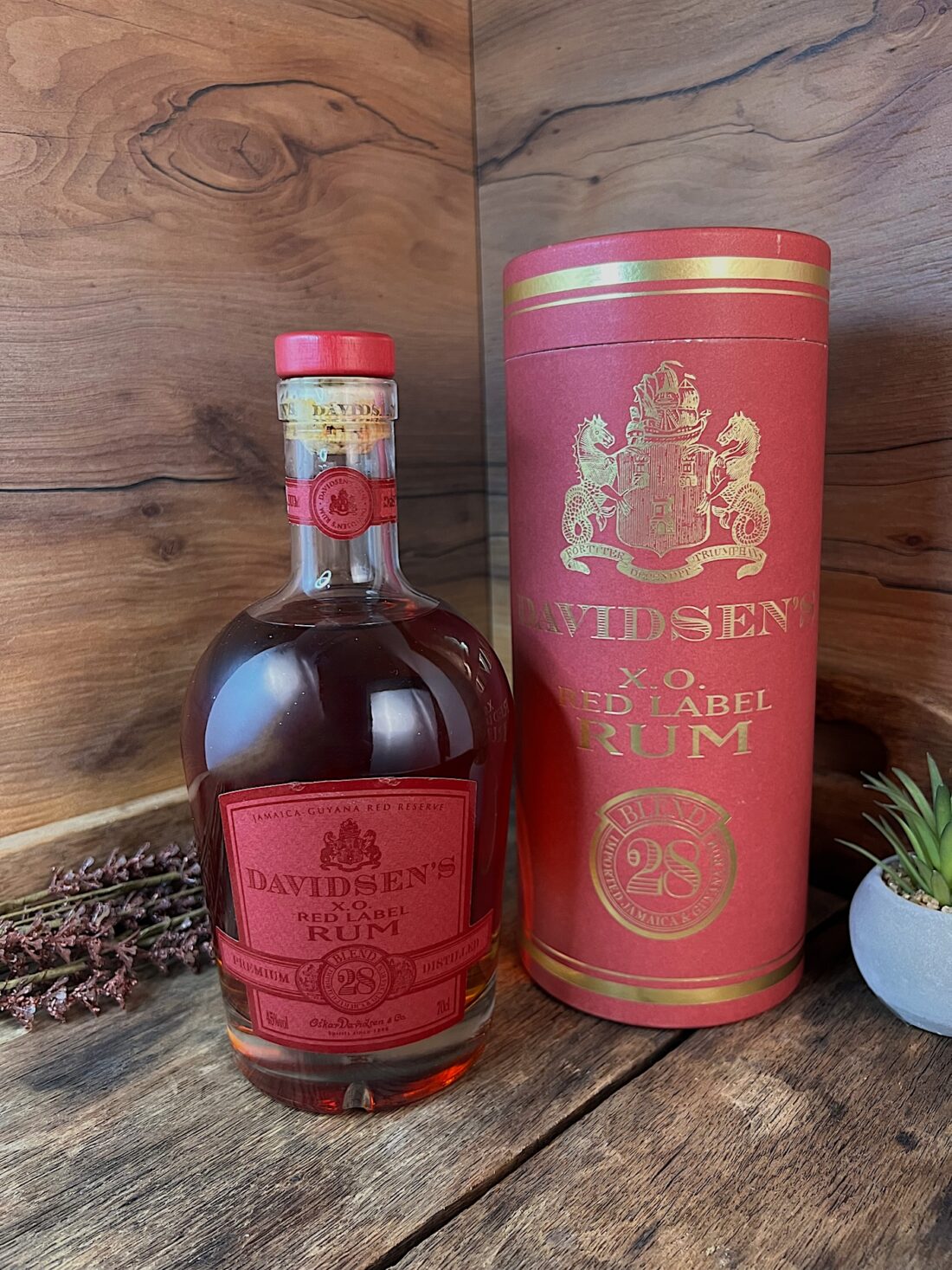 Davidsen's XO Red Label - recenzia sladkého rumového spiritu - AlkoTip.sk